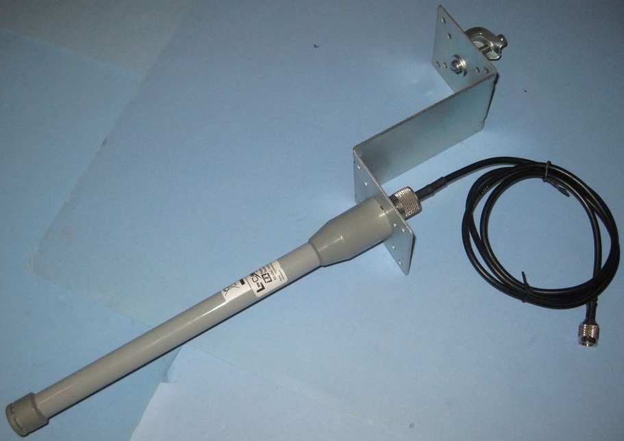 Prodacom :: HYPERLINK HGV-2406U 6DBI OMNI ANTENNA 2.4GHZ FEMALE CONECTOR